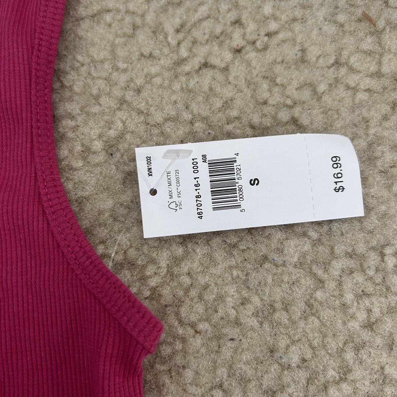 pink gap tank top NWT size s - Depop
