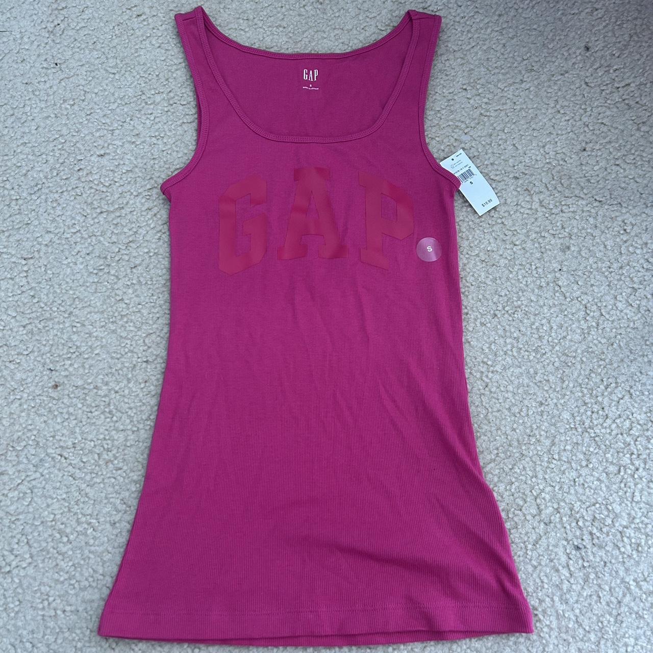 pink gap tank top NWT size s - Depop