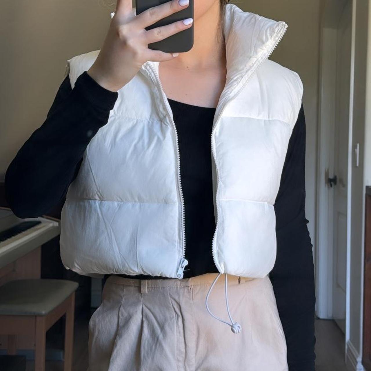 White Puffer Vest Simple white puffer vest!... - Depop