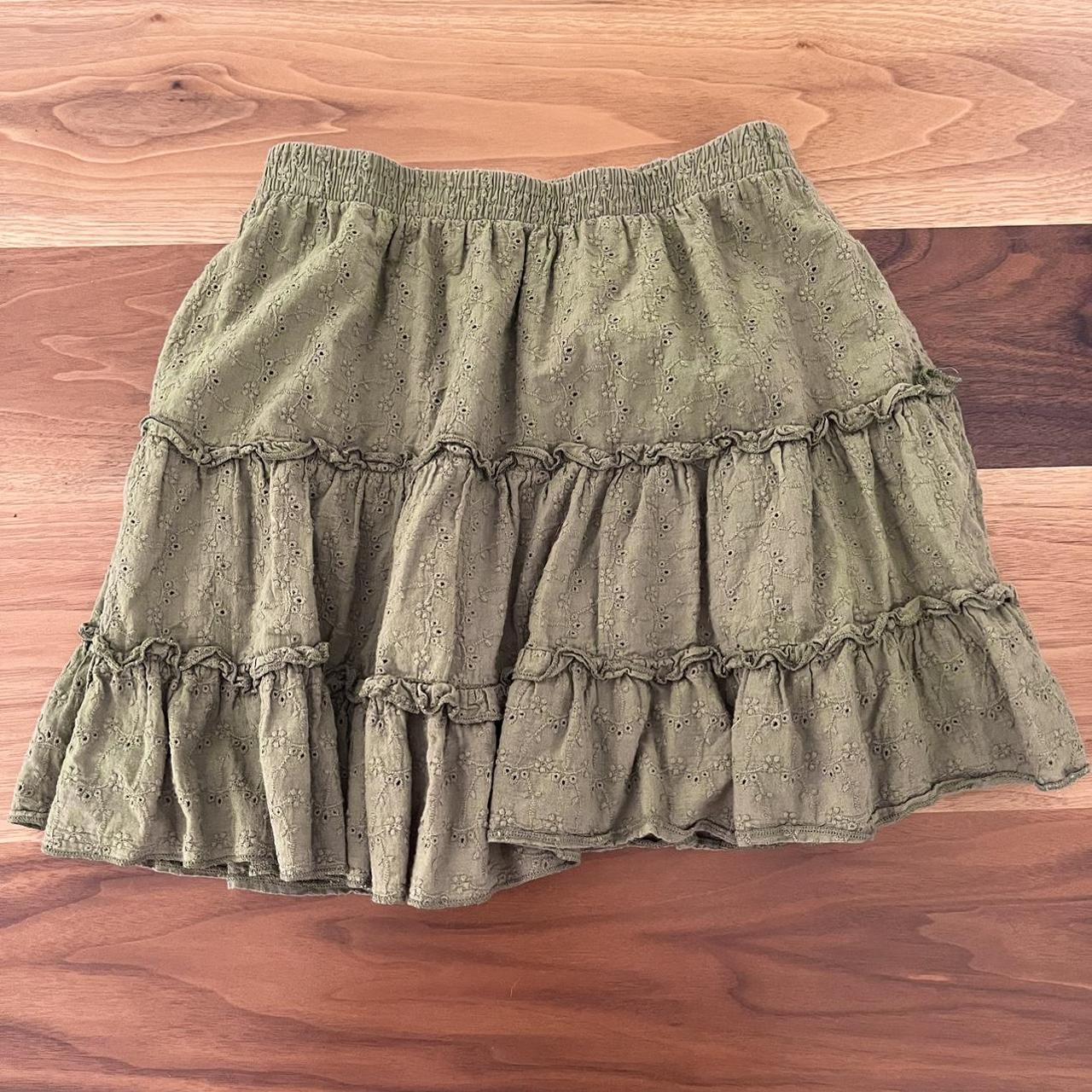 green floral ruffle skirt - more of an olive green... - Depop