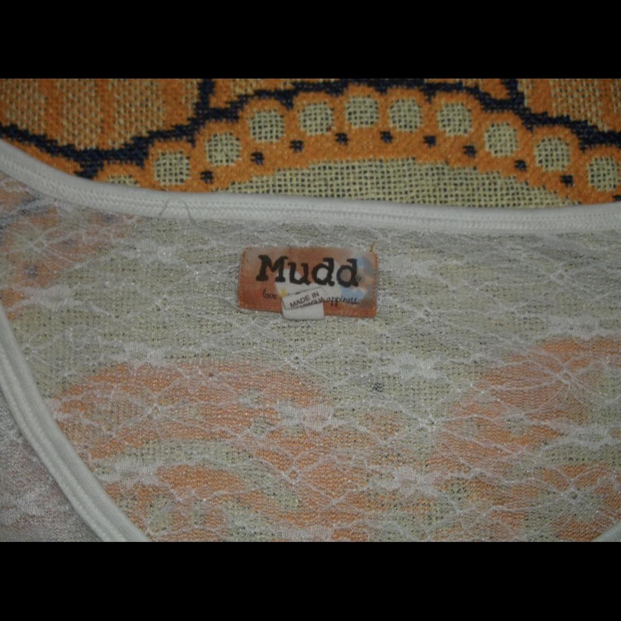 🌼💐VINTAGE MUDD LACE LAYERING TOP💐🌼 size medium :) - Depop