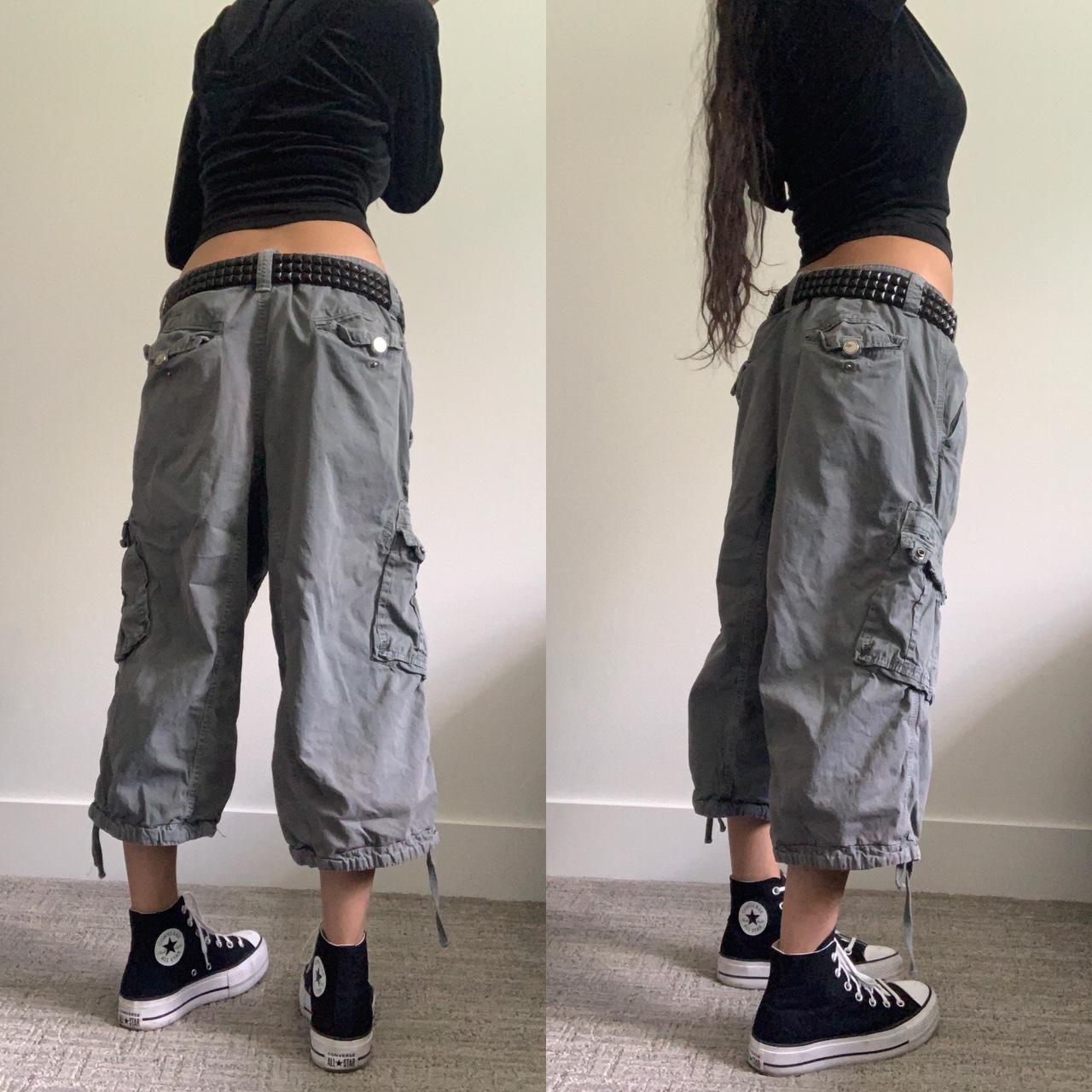 Baggy Cargo Capris Worn low waisted ! Shown on... - Depop