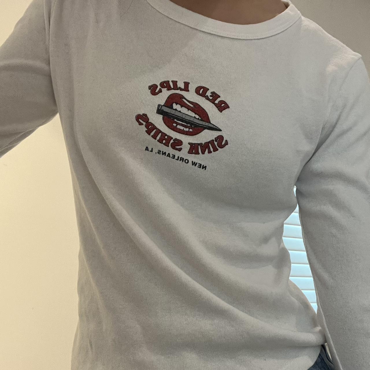 “red lips sink ships” brandy melville... - Depop