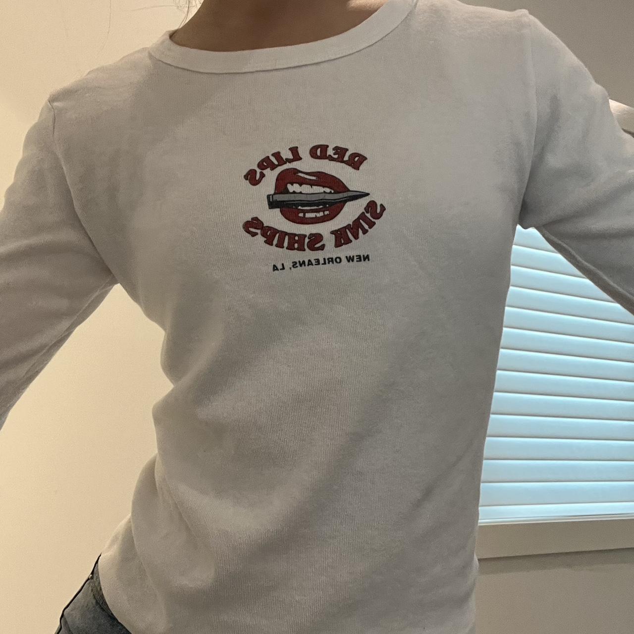 “red lips sink ships” brandy melville... - Depop