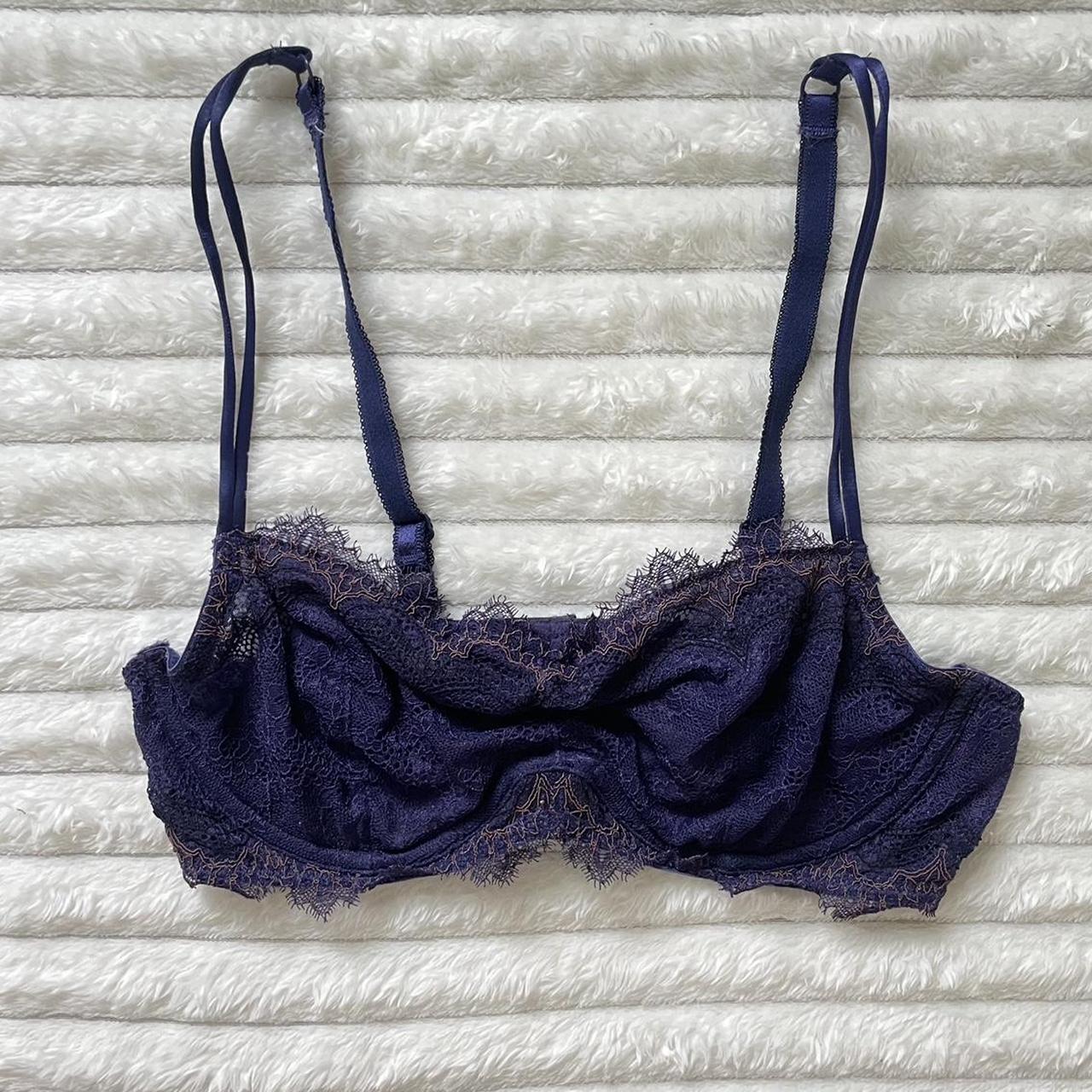 b tempt’d purple lace bra size M (fits 34 C/D) in... - Depop