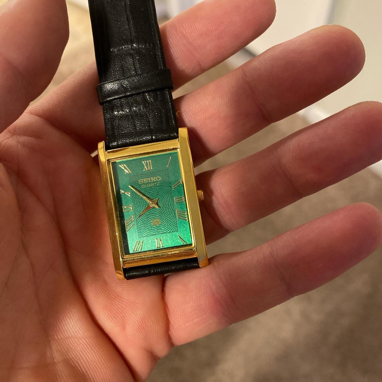 Vintage Seiko watch green dial with gold accents new... - Depop