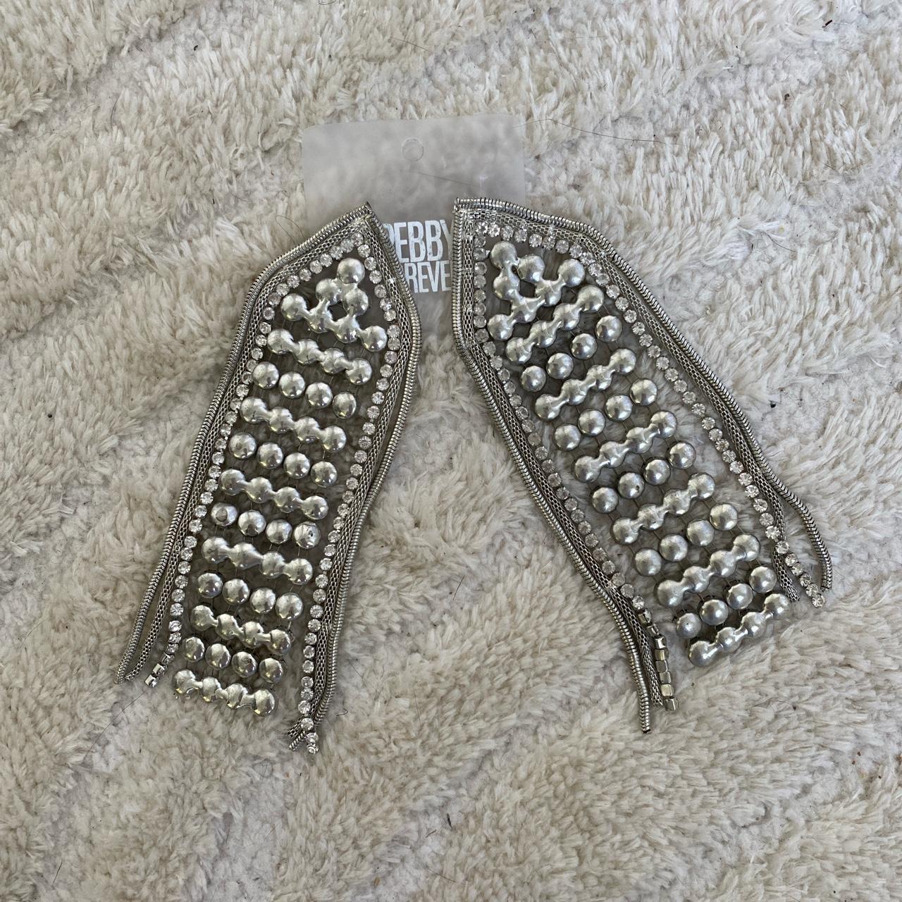 Pebby Forevee Earrings - Depop