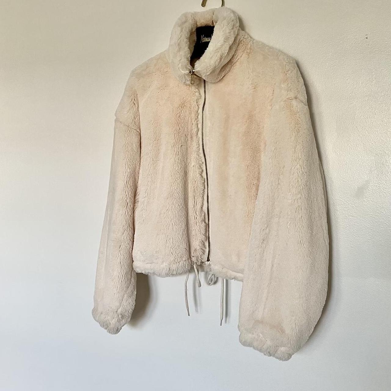Anthropologie Women's Cream and White Jacket | Depop