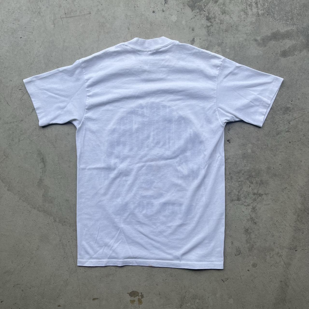 MLB Men's White T-shirt | Depop
