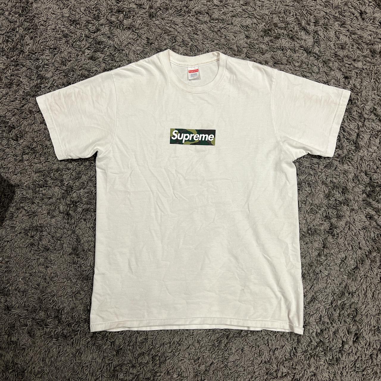 Supreme Camo Box logo tshirt white Size L - decent... - Depop