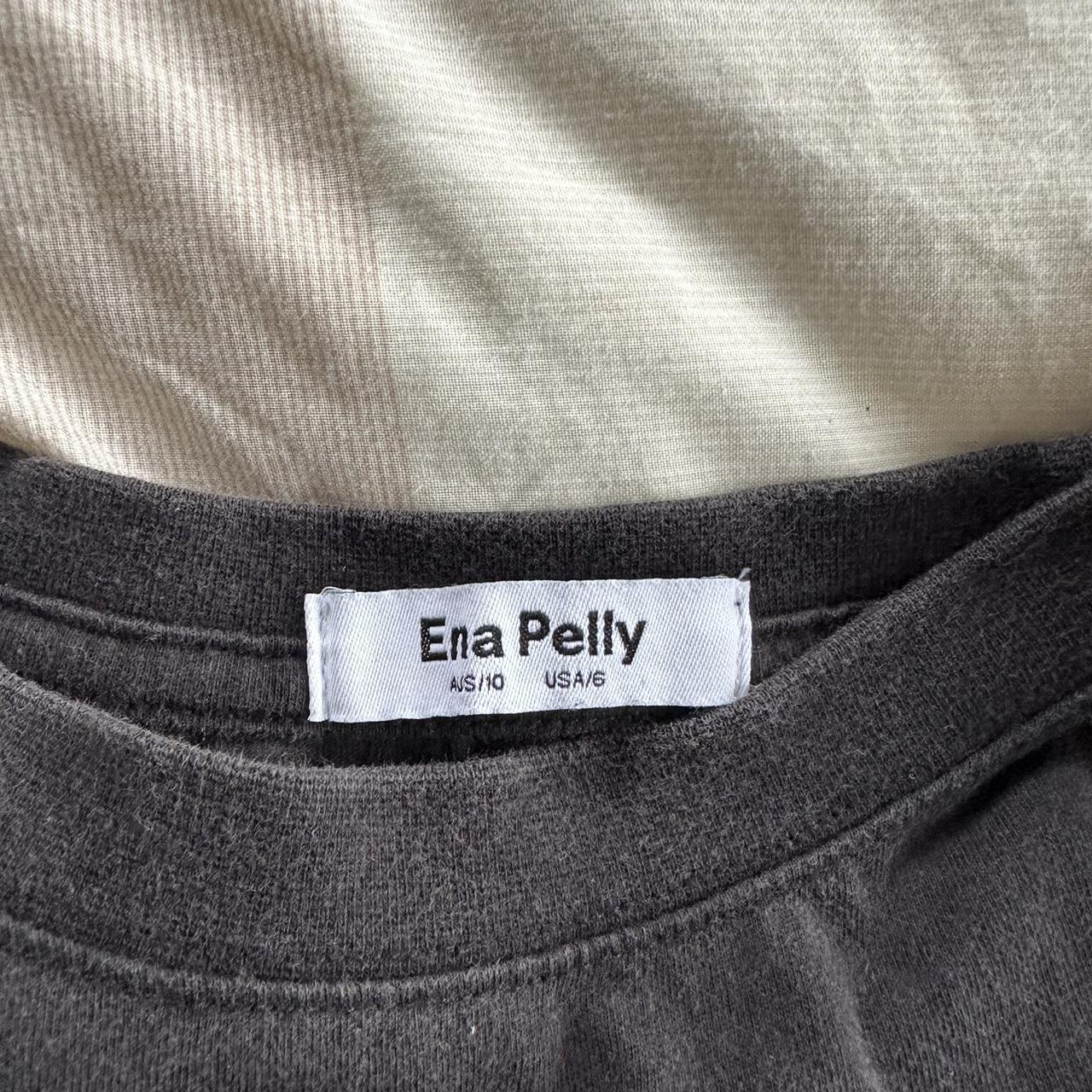 Ena Pelly top - Depop