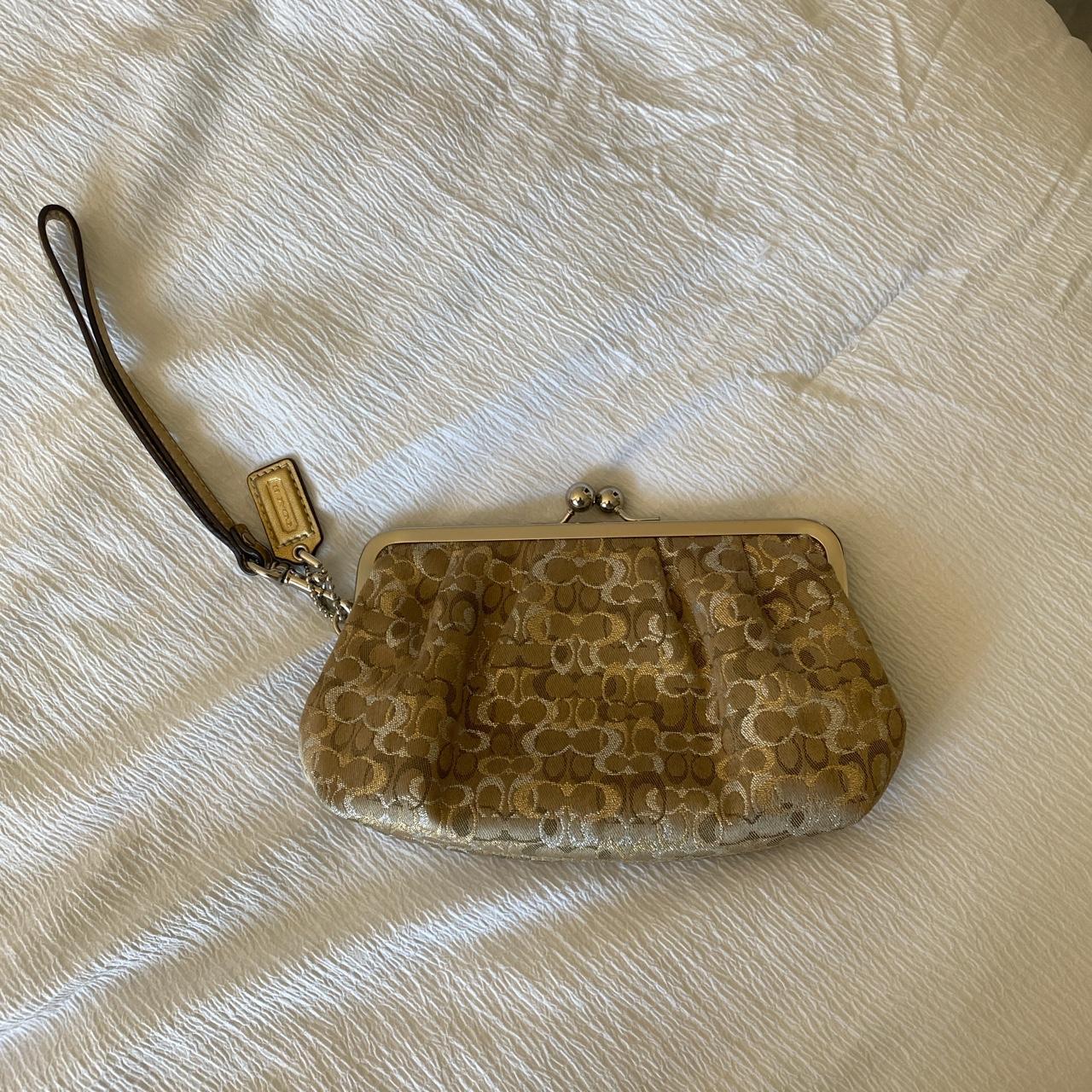 Vintage coach clutch - Depop