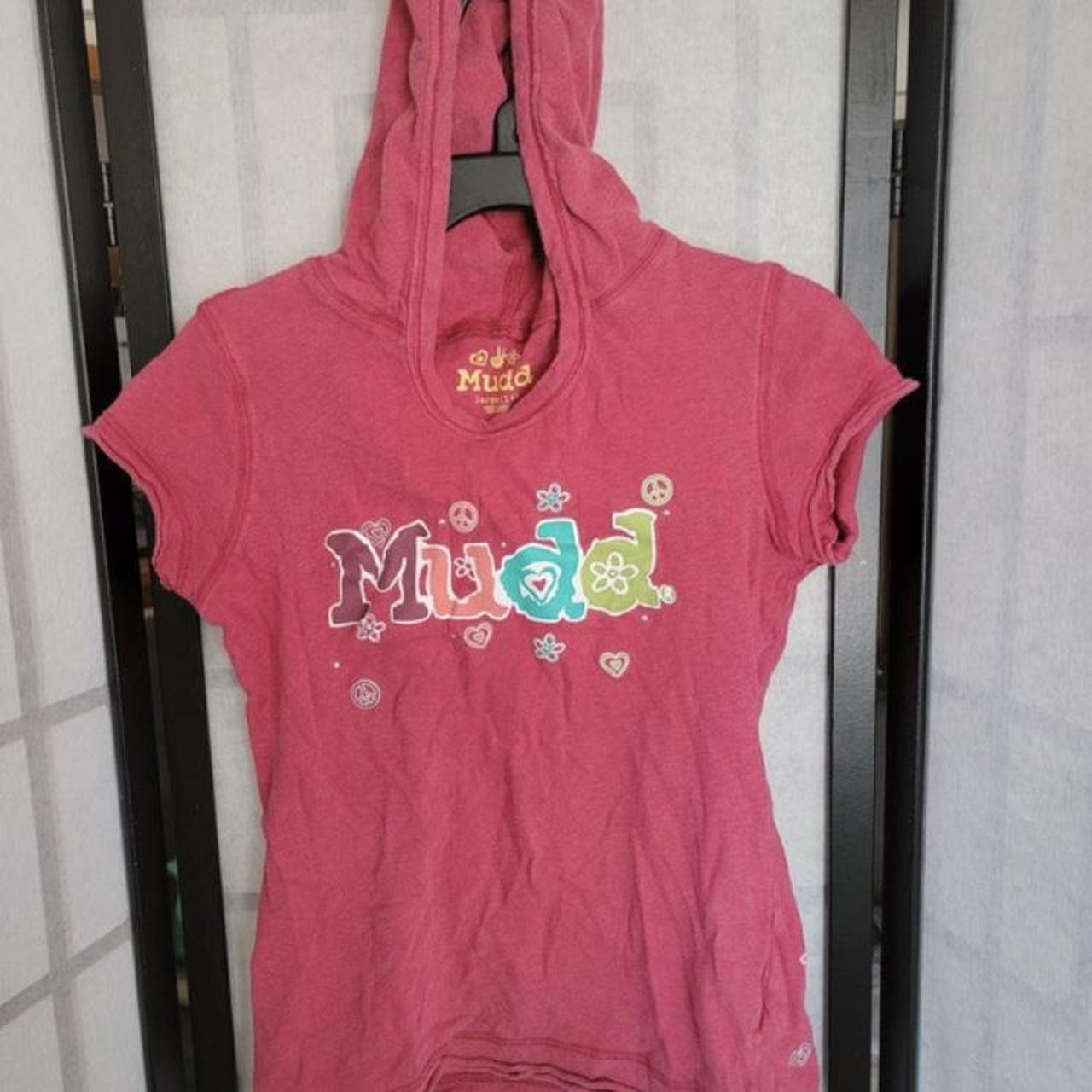 Mudd Clothing Women's Pink and White T-shirt | Depop