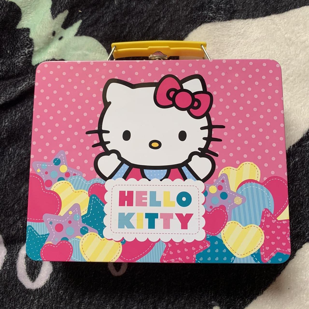 Hello kitty tin 🎀 . 19x15cm Has a scratch through... - Depop