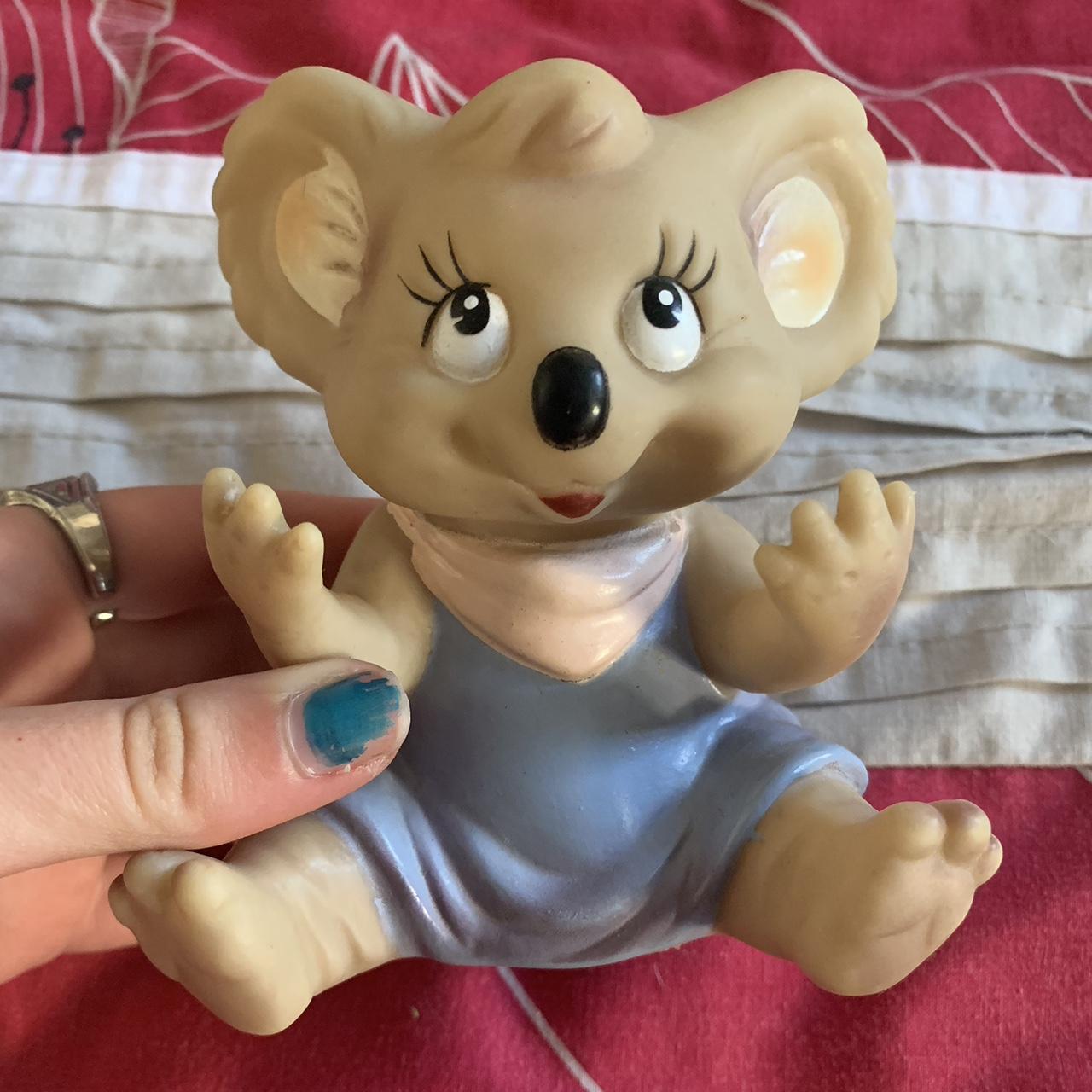 Blinky bill Pizza Hut rubber puppet nutsy toy 🐨... - Depop
