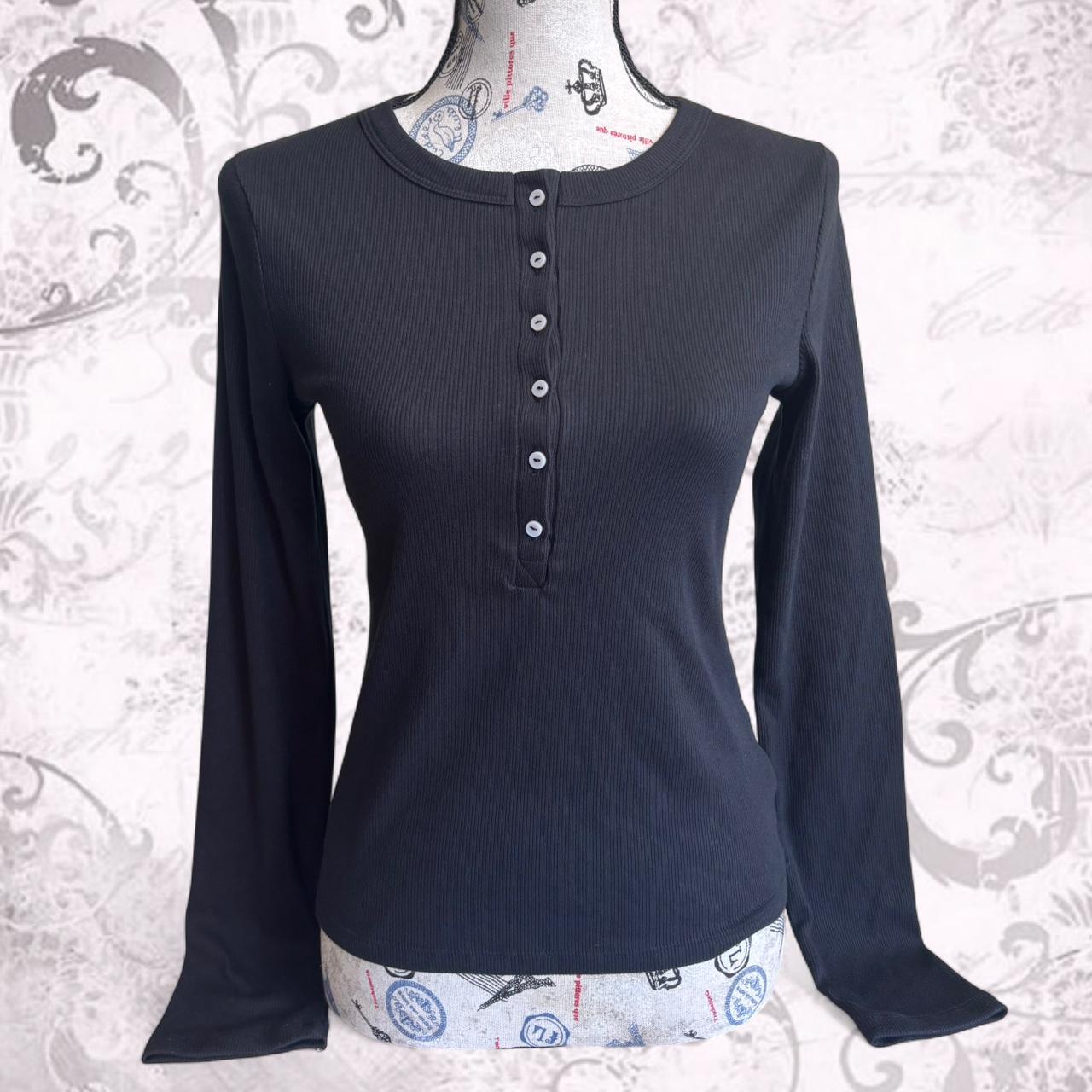 Black ribbed Henley long sleeve top ️size: M but... | Depop