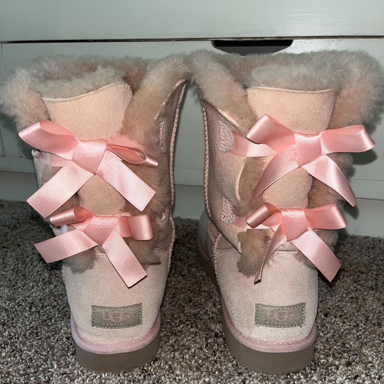 Light pink Bailey bow Uggs, good condition,... - Depop