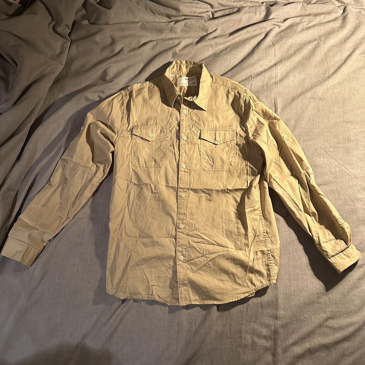 Tan button up shirt SZ M - Depop