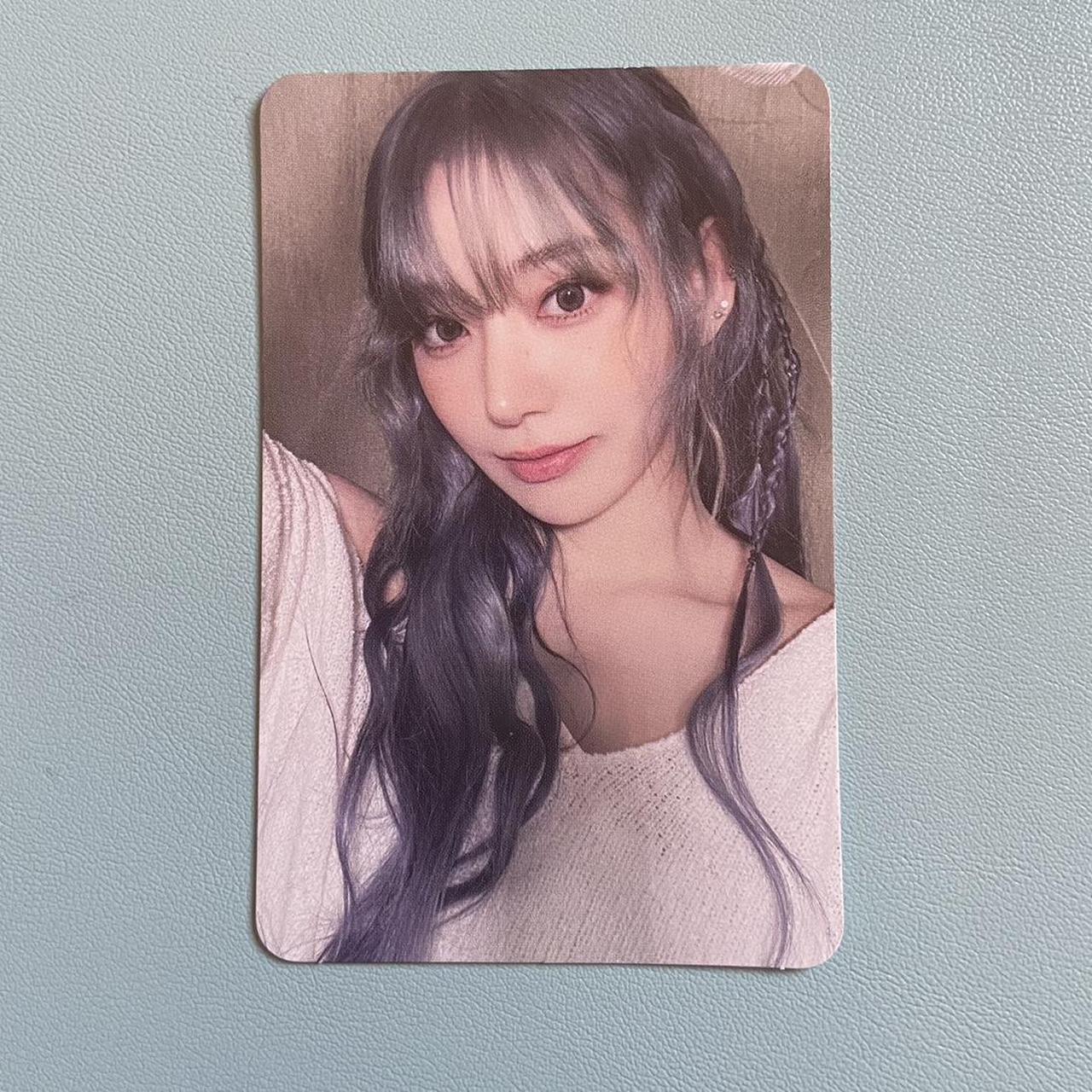 Le Sserafim Sakura Compact photocard Brand new and... - Depop