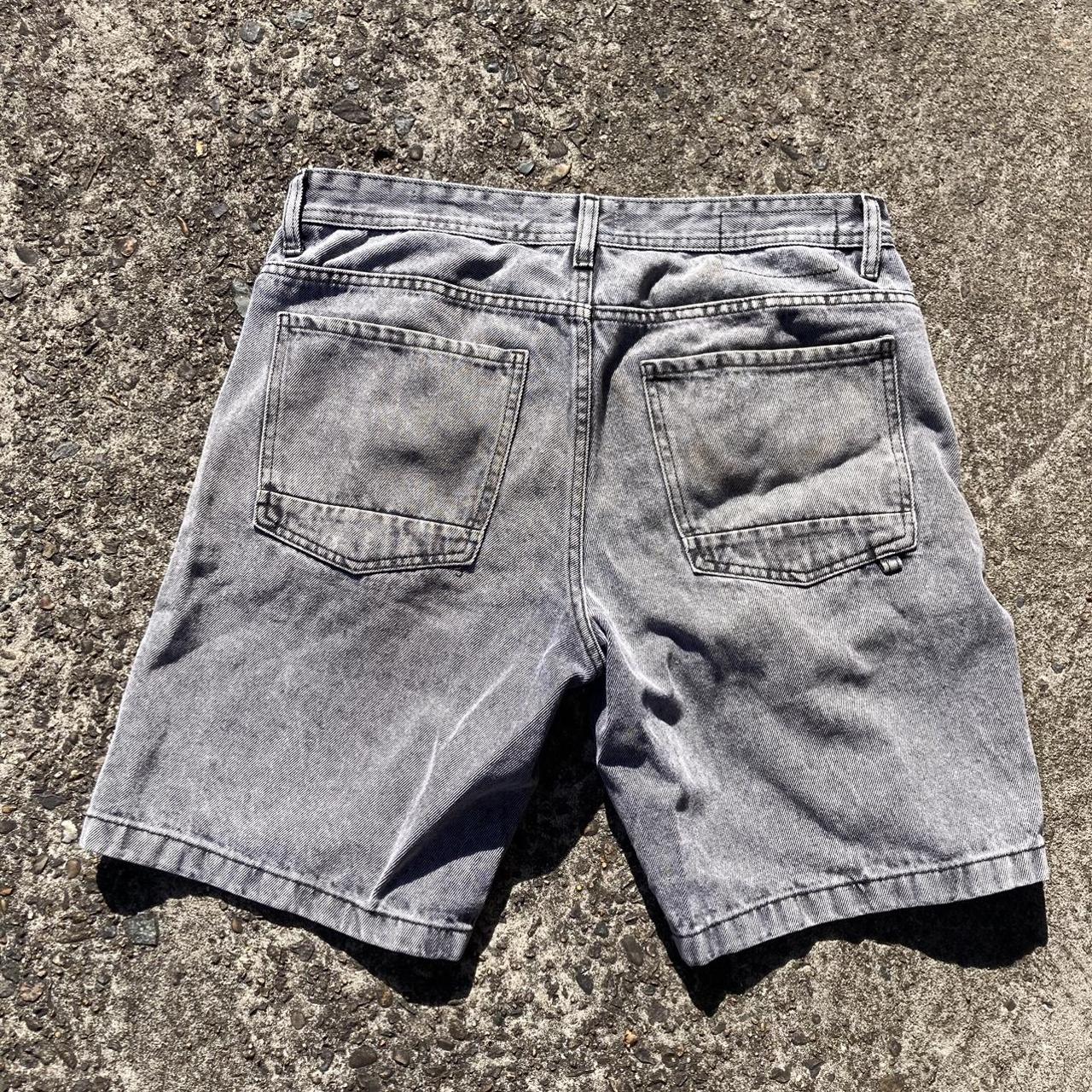 Grey washed loose fit jorts 90s and 00s vibes,... - Depop