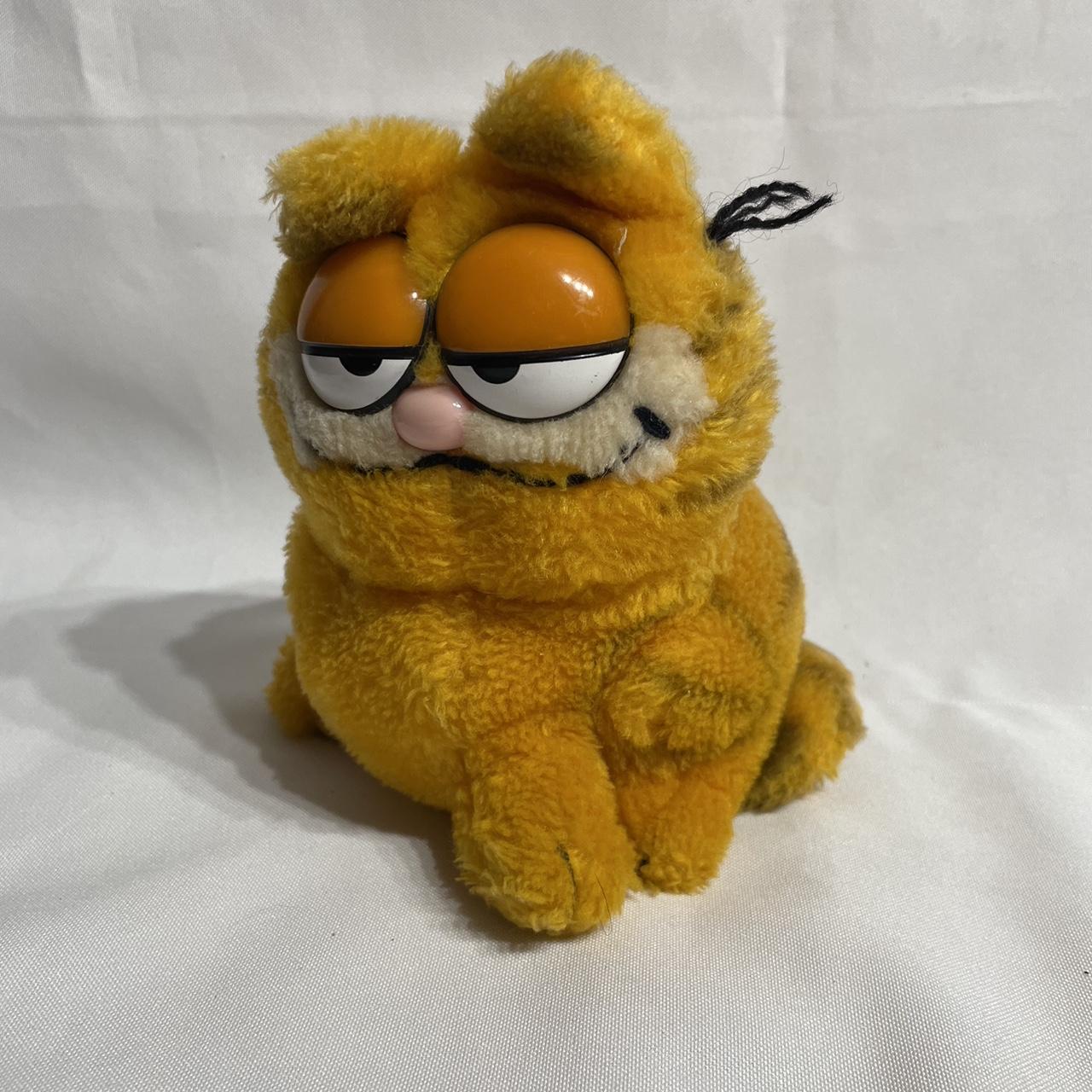 Vintage 1981 Dakin Garfield ultimate fat cat... - Depop
