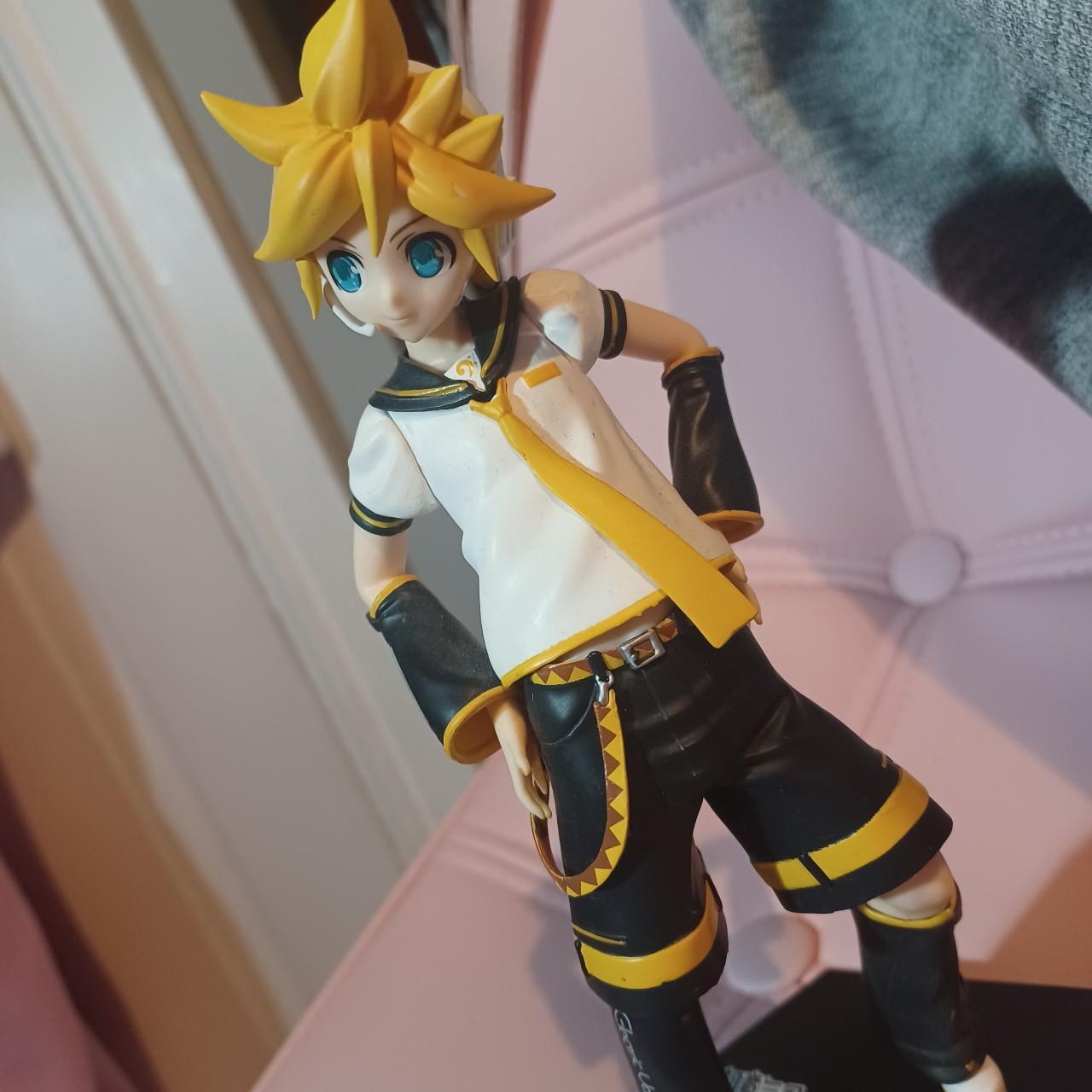 LEN KAGAMINE PROJECT DIVA FIGURE! Bought from a... - Depop