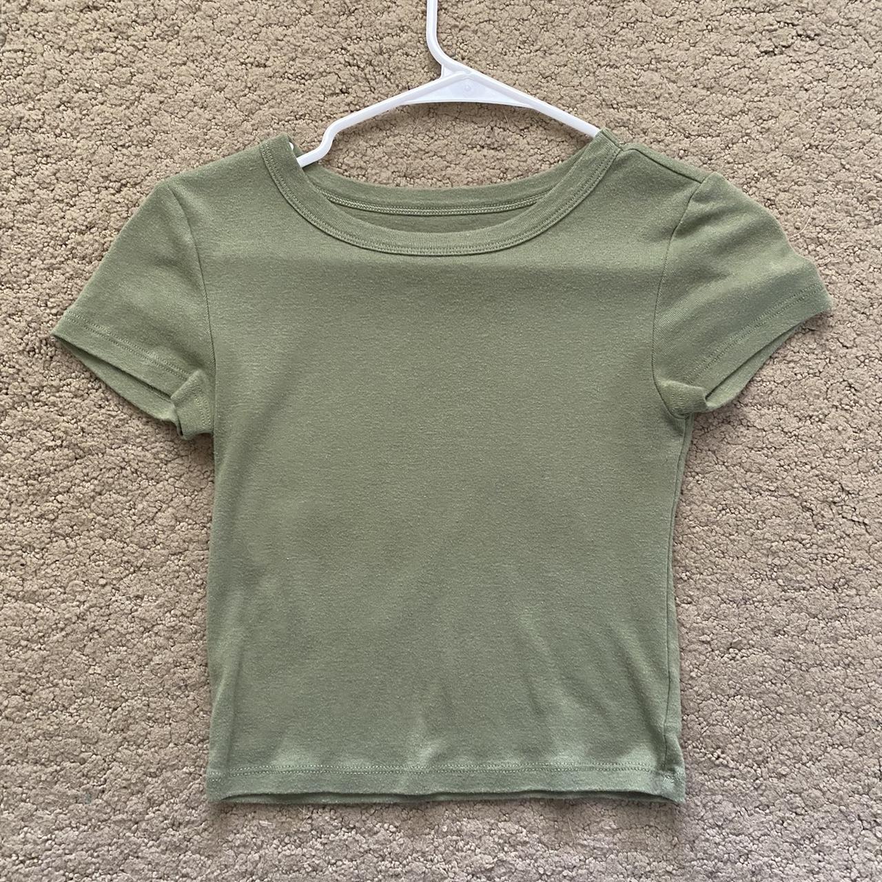 American Eagle baby tee, size xs - s - Depop