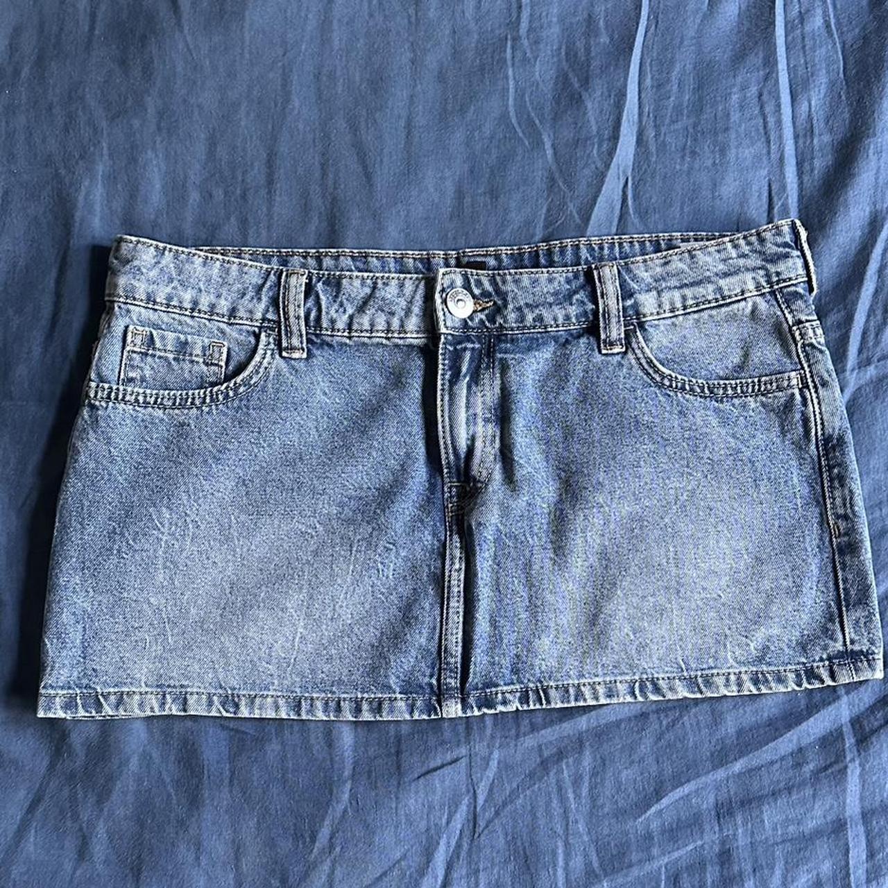 divided low rise denim mini 🫶🫶 perfect little skirt,... | Depop