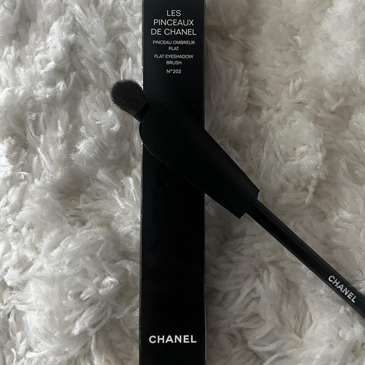 Authentic chanel eyeshadow brush! Never been used!!... - Depop