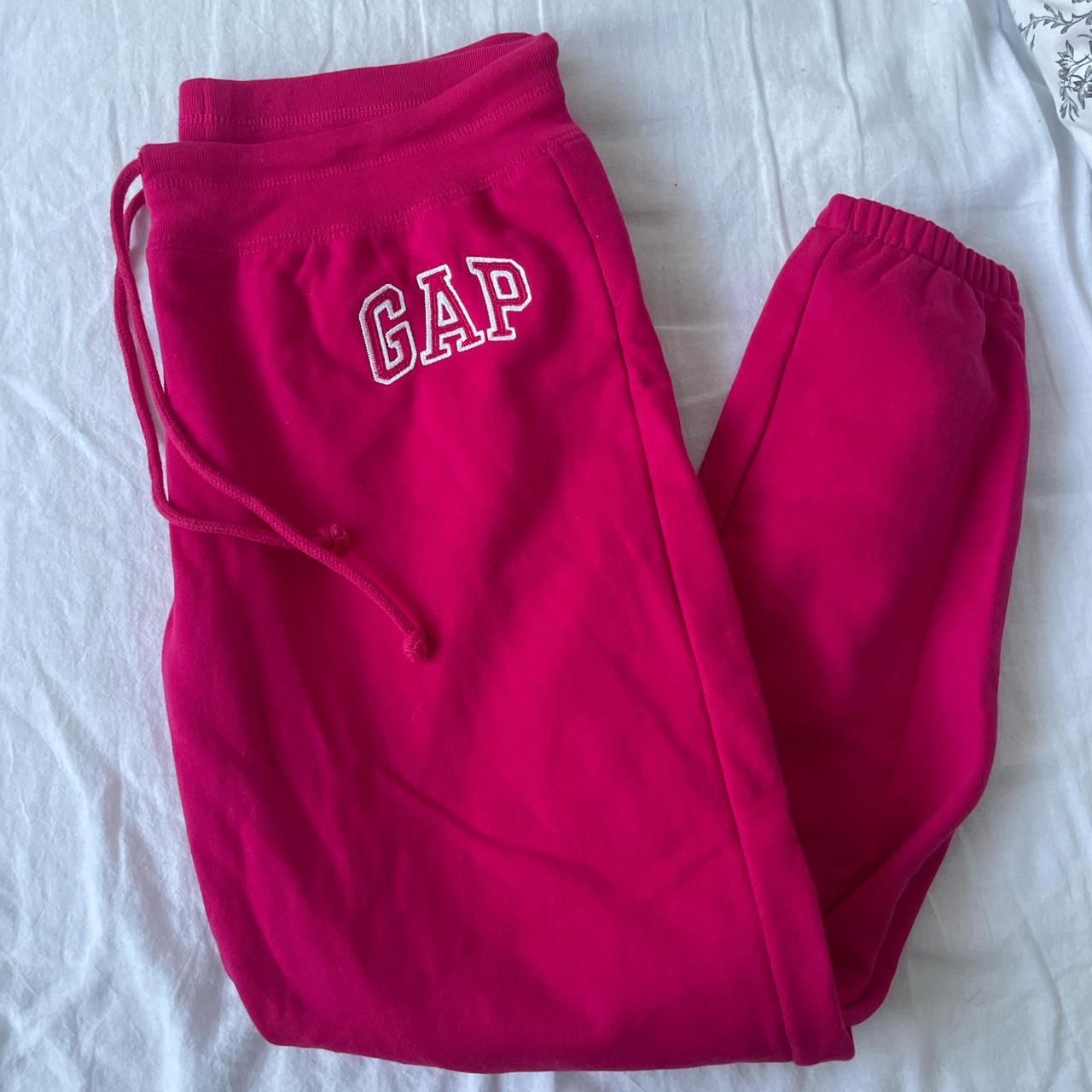 GAP tracksuit bottoms Like new - Depop