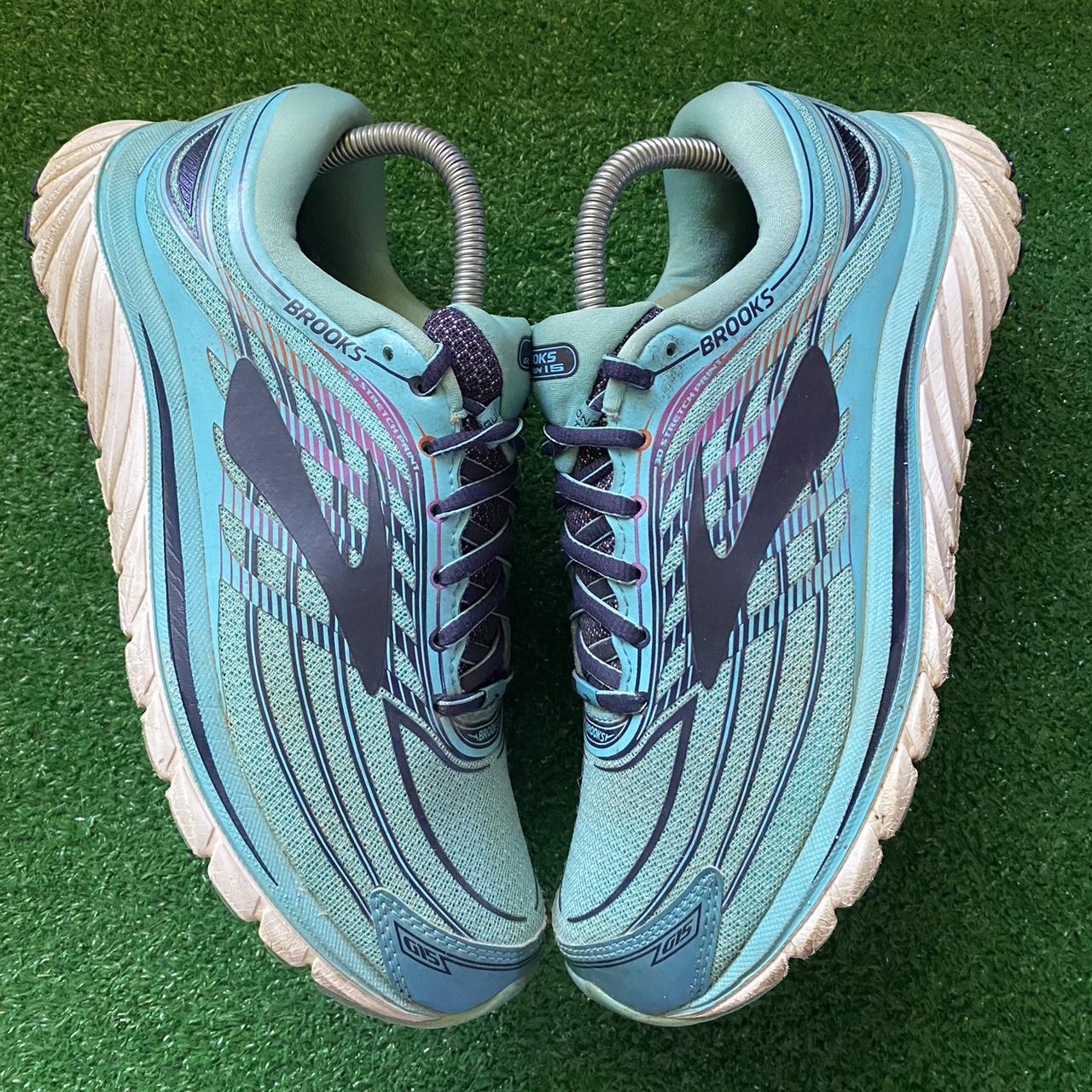 Brooks Women's Multi Trainers | Depop