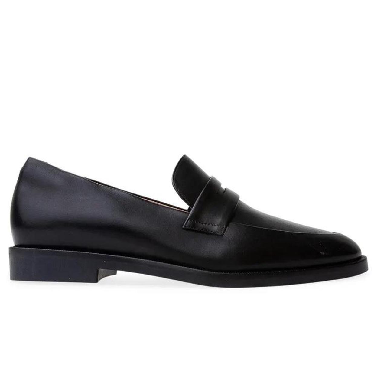 Bared Hummingbrid - some light wear. Style doesn’t... - Depop