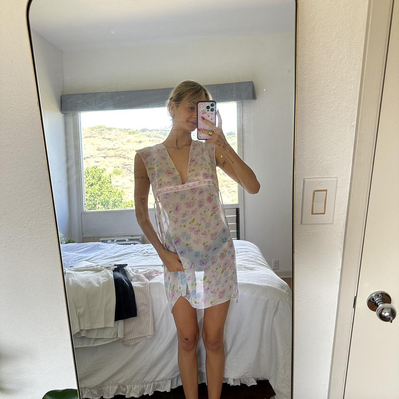 VINTAGE SLIP WITH LACE🩷🩷 - Depop