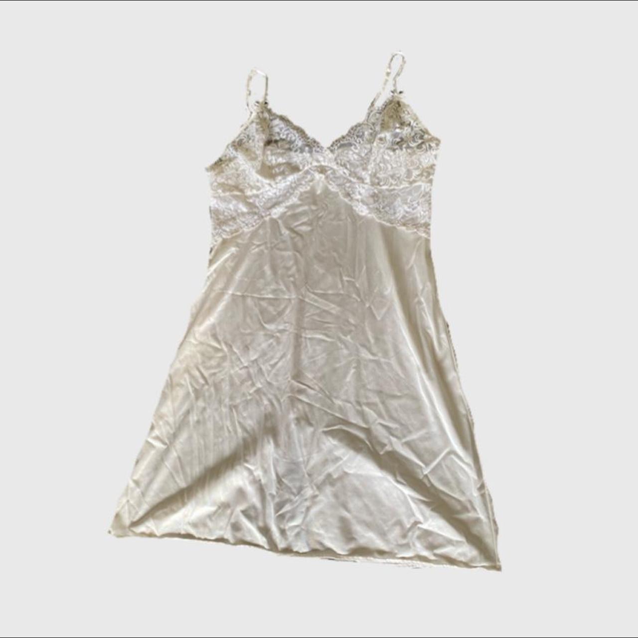 Vanity Fair Women's White Underwear | Depop