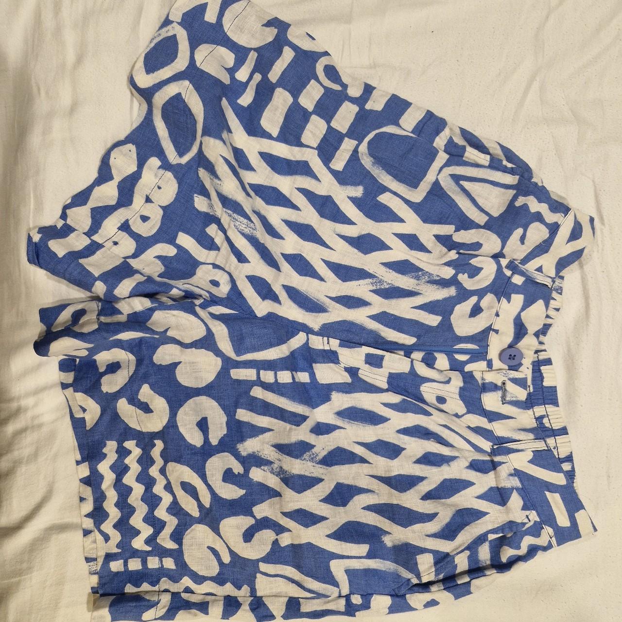 Gorman high-waisted, linen shorts Size 8 (but I... - Depop