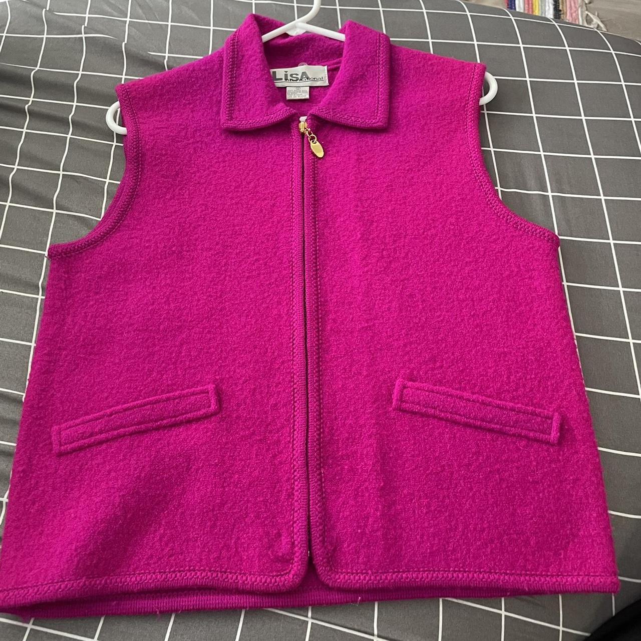 Bright pink wool vest!! Size small. - Depop