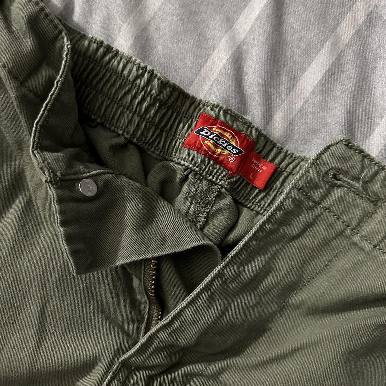 Large dickies cargos fits like a medium/small - Depop
