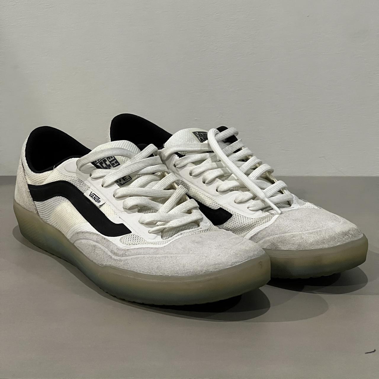 Vans - Ave Pro Blanc de blanc black Worn a few... - Depop