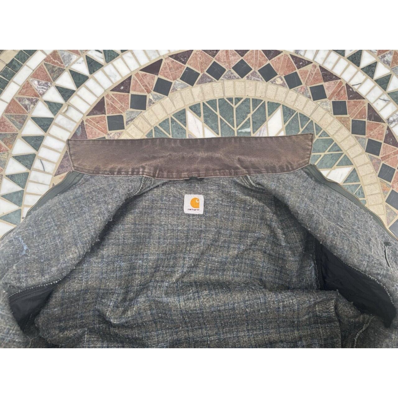 VTG Carhartt J97 MOS Large Detroit Jacket distress ~... - Depop