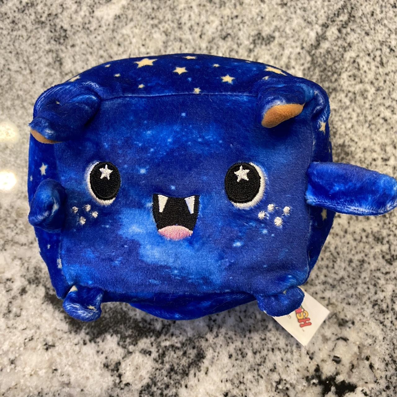 moosh moosh cute monster inversible monster plush - Depop