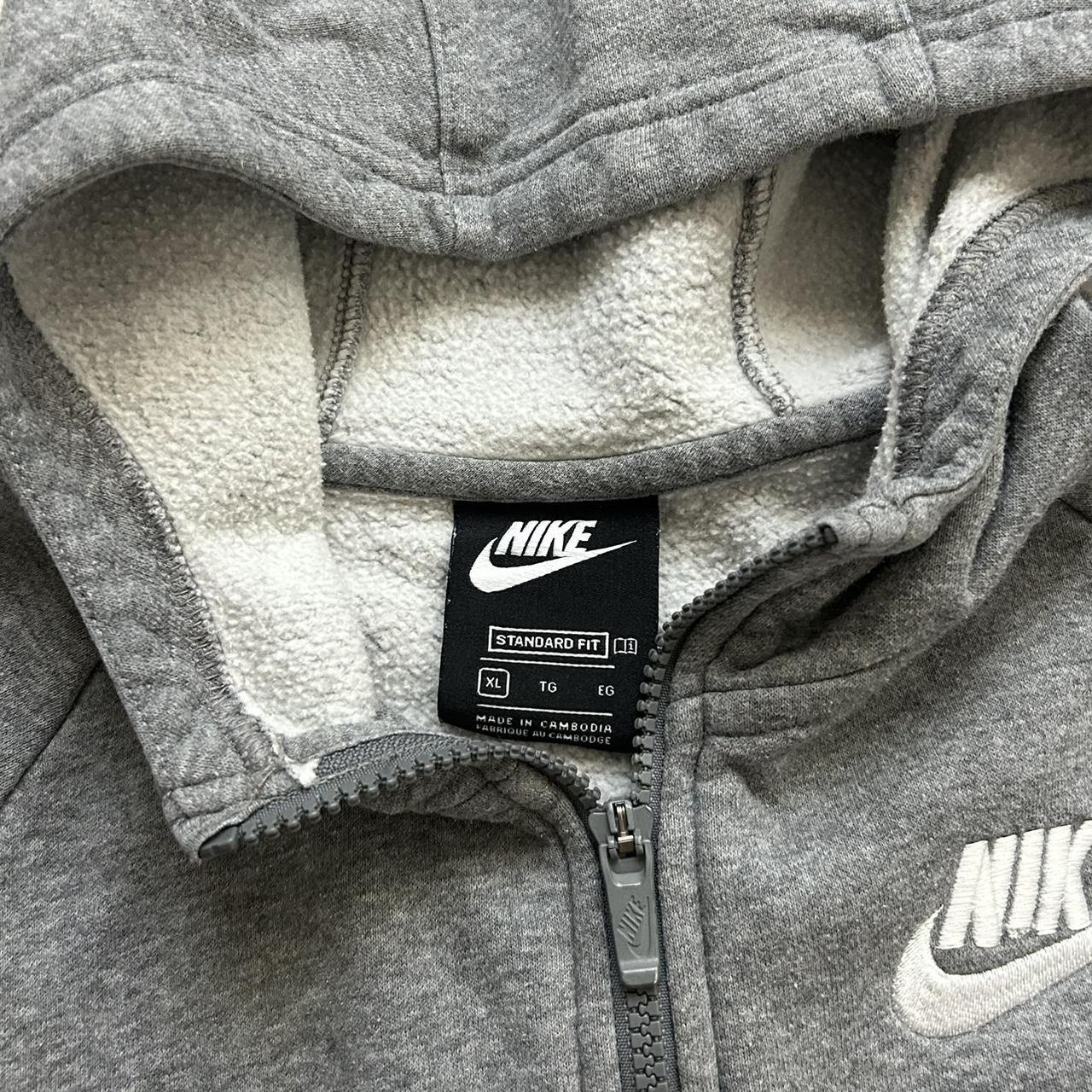 early 2000s vintage nike zip up - tagged XL but... - Depop