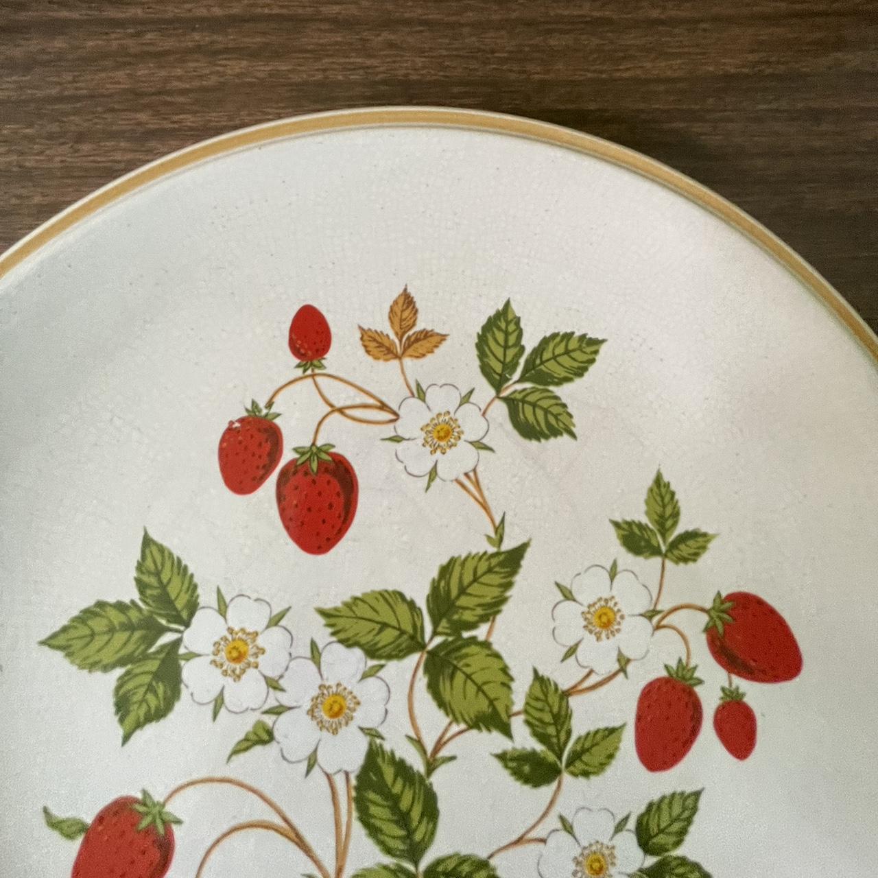 Vintage Sheffield Strawberries ‘n Cream stoneware... - Depop