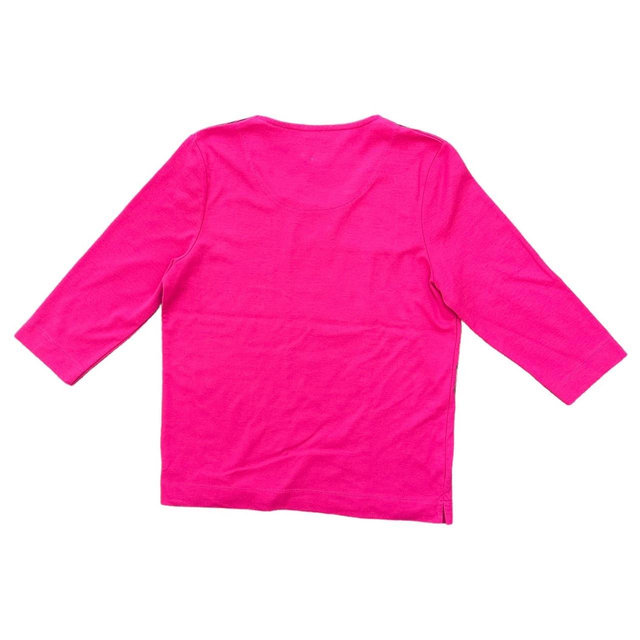 Women's Pink T-shirt | Depop