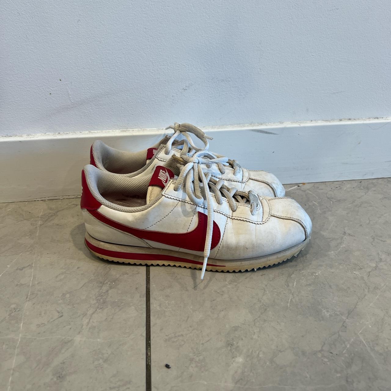 NIKE CORTEZ SNEAKER very broken in pair of... - Depop