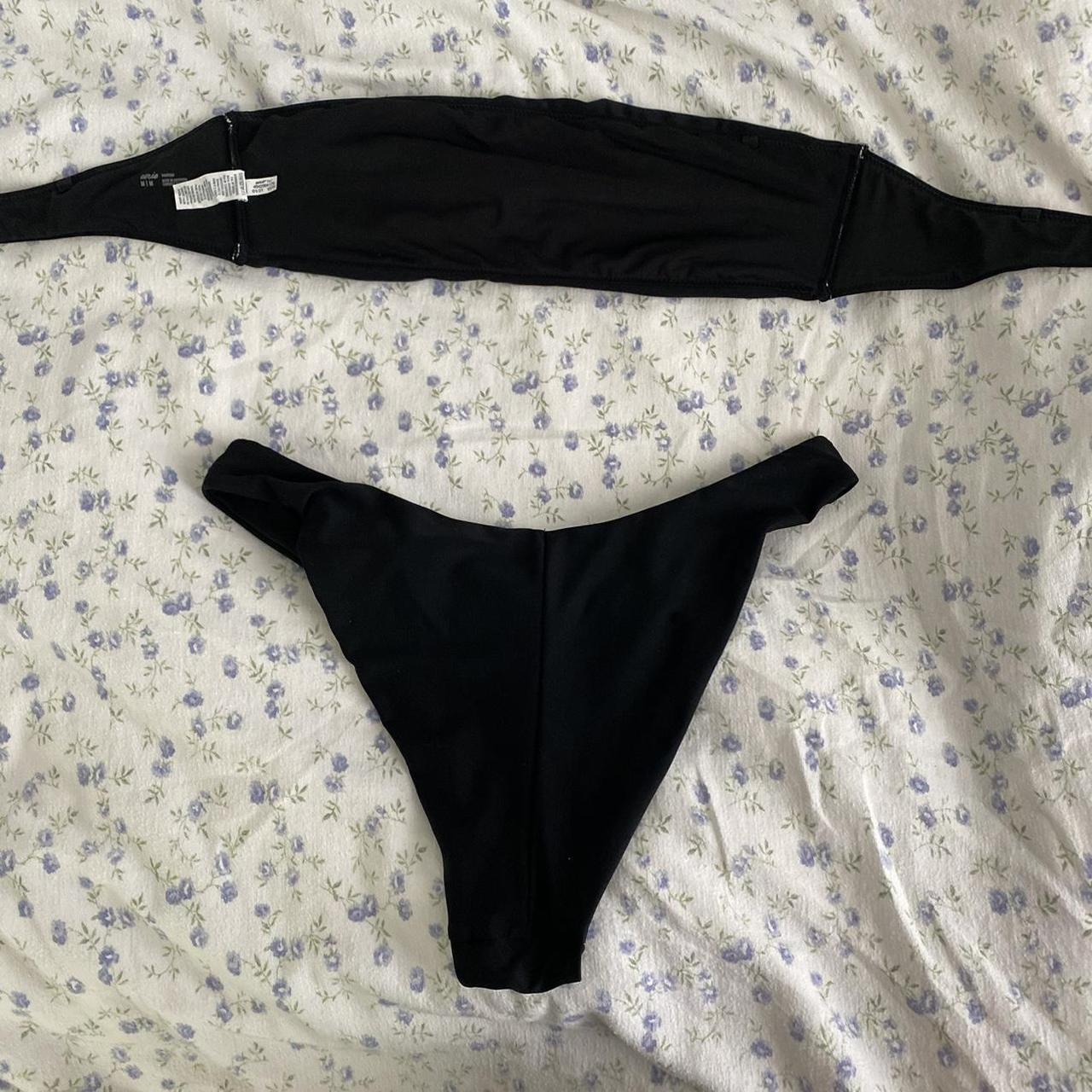 Frankies Bikinis Women's Black Bikinis-and-tankini-sets | Depop