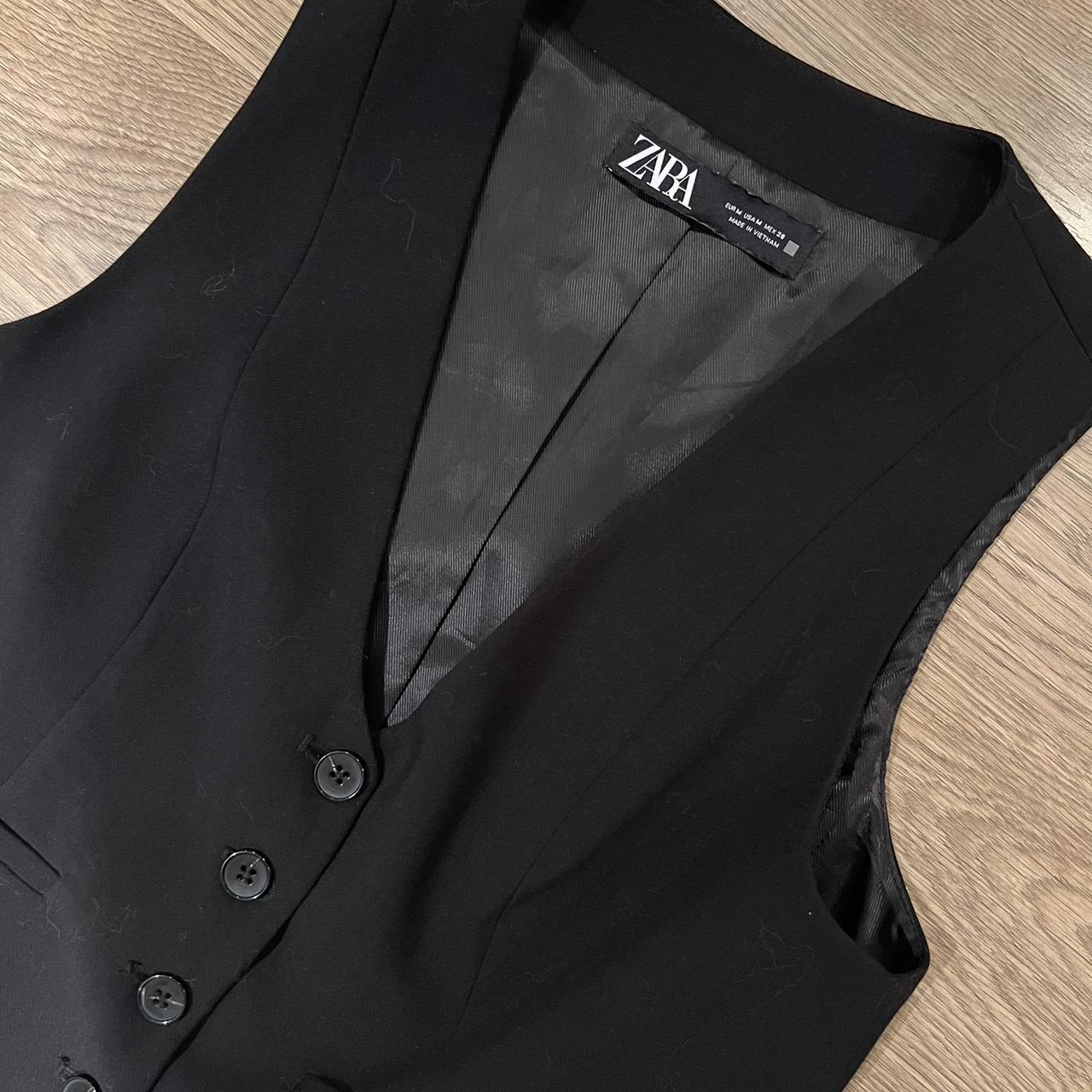 Zara black waistcoat in size medium #zara #waistcoat - Depop