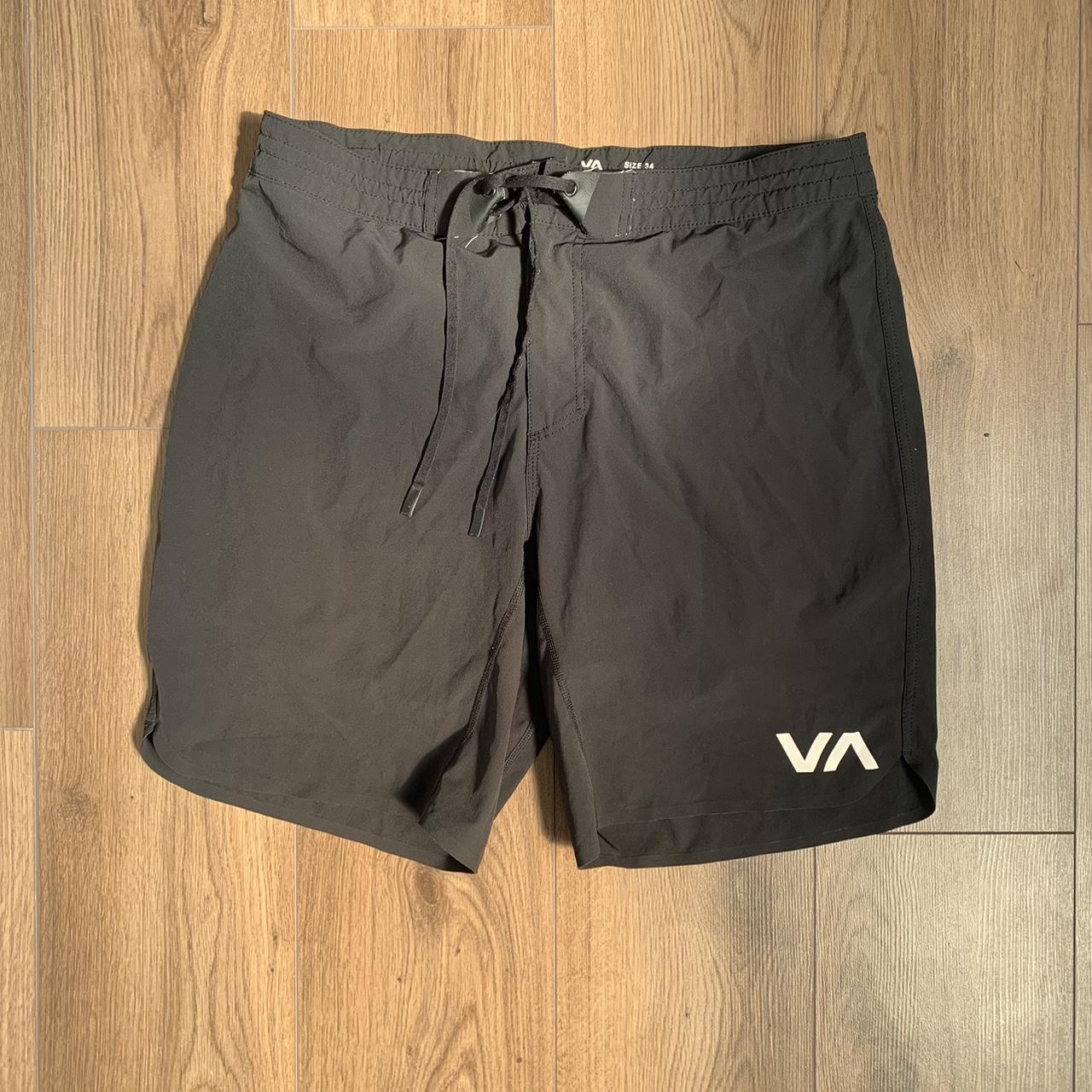 RVCA Men's Shorts | Depop