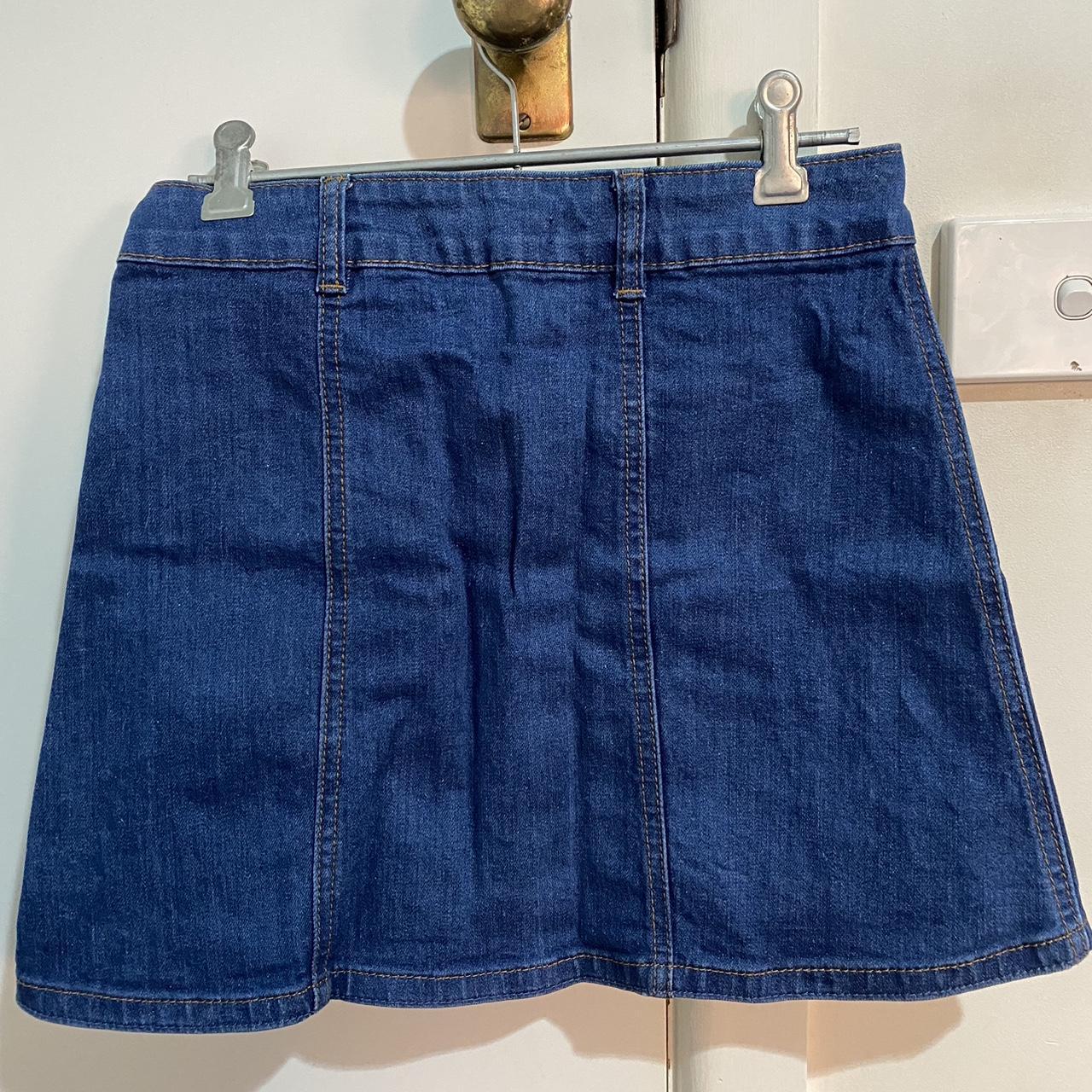Supre denim mini skirt Size 8 Never worn - Depop