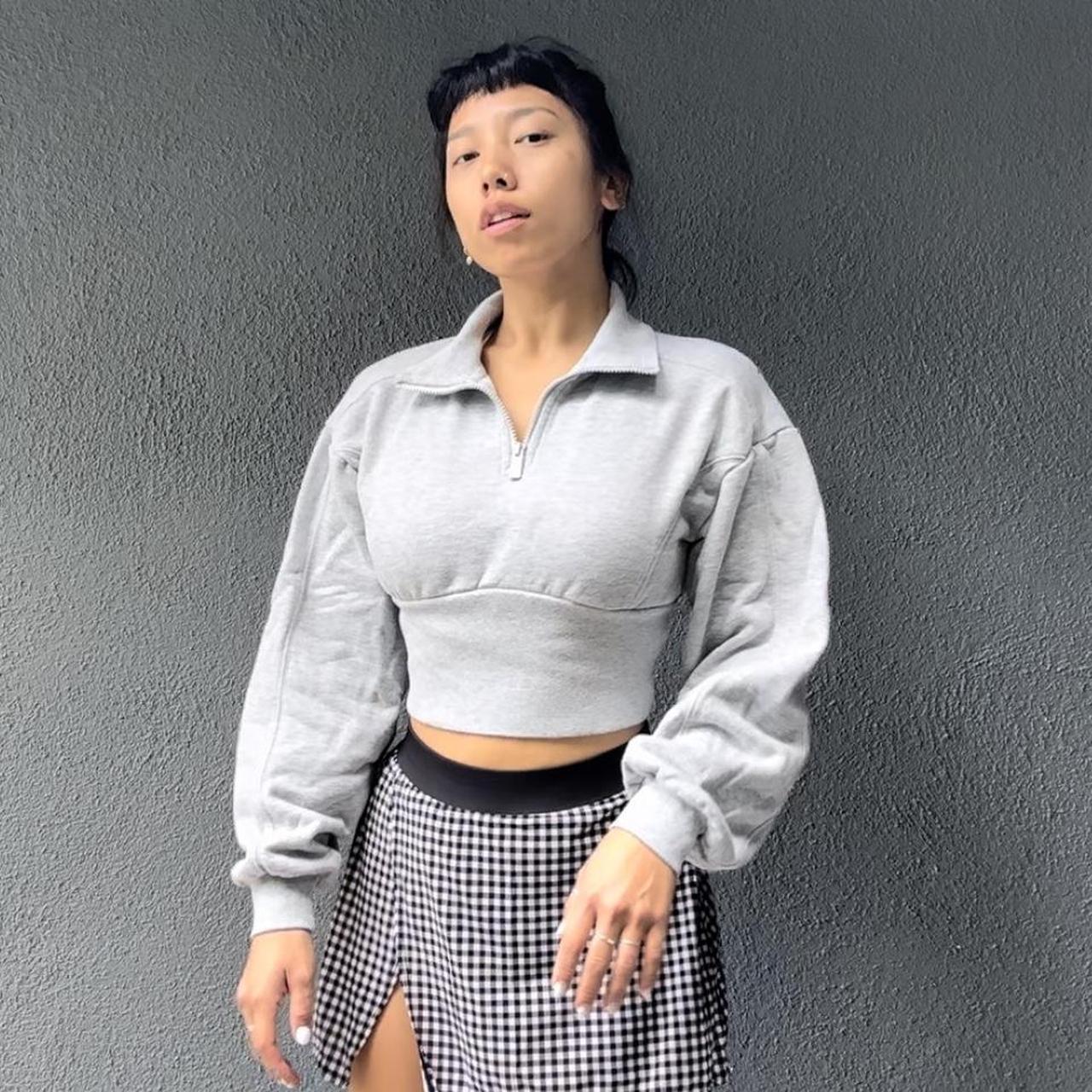 Alo Yoga Grey Vixen Fleece Lightly Worn XS No... - Depop