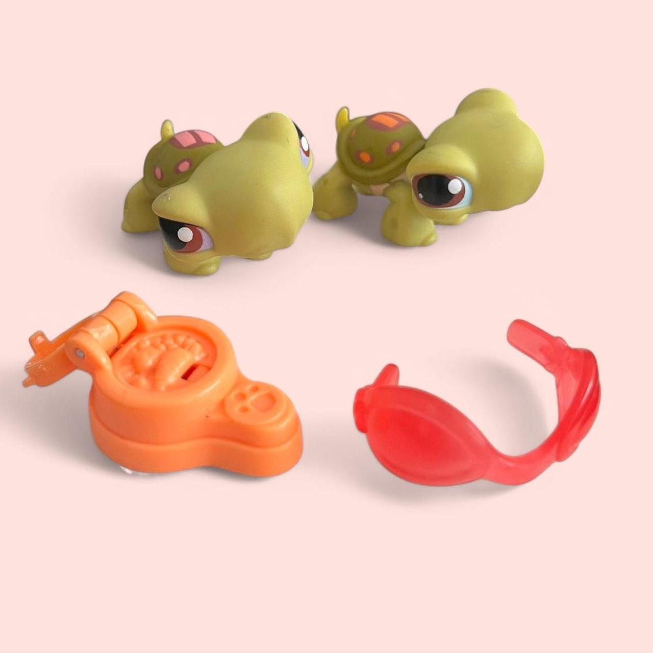 Littlest Pet Shop Turtle Pair: Turtle #008 Turtle... | Depop